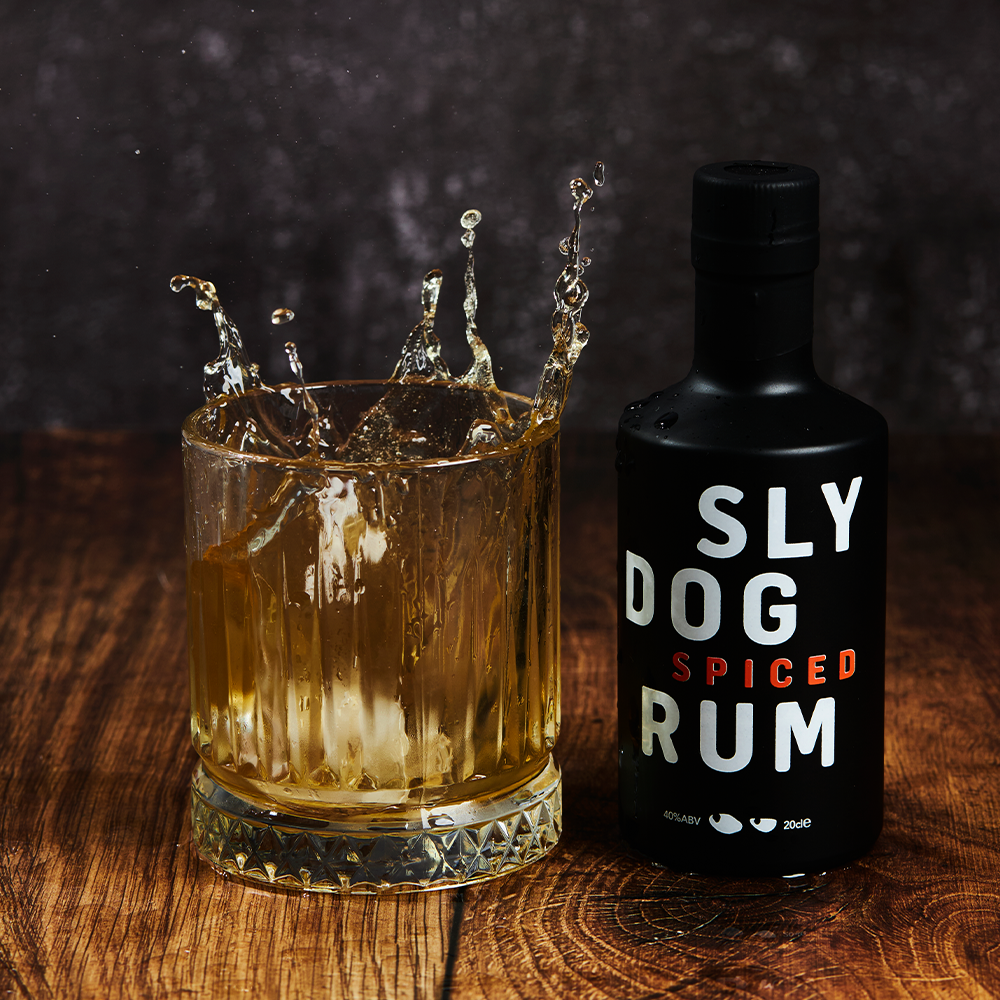 Glass of Spiced Rum with Ice – How to Drink Spiced Rum Like a Pro – SLY ...
