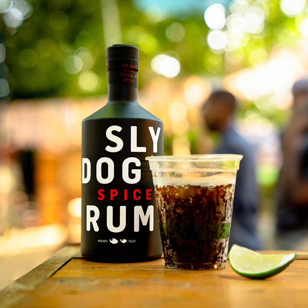 What to Mix with Spiced Rum: Elevate Your Drinking Experience – SLY DOG RUM